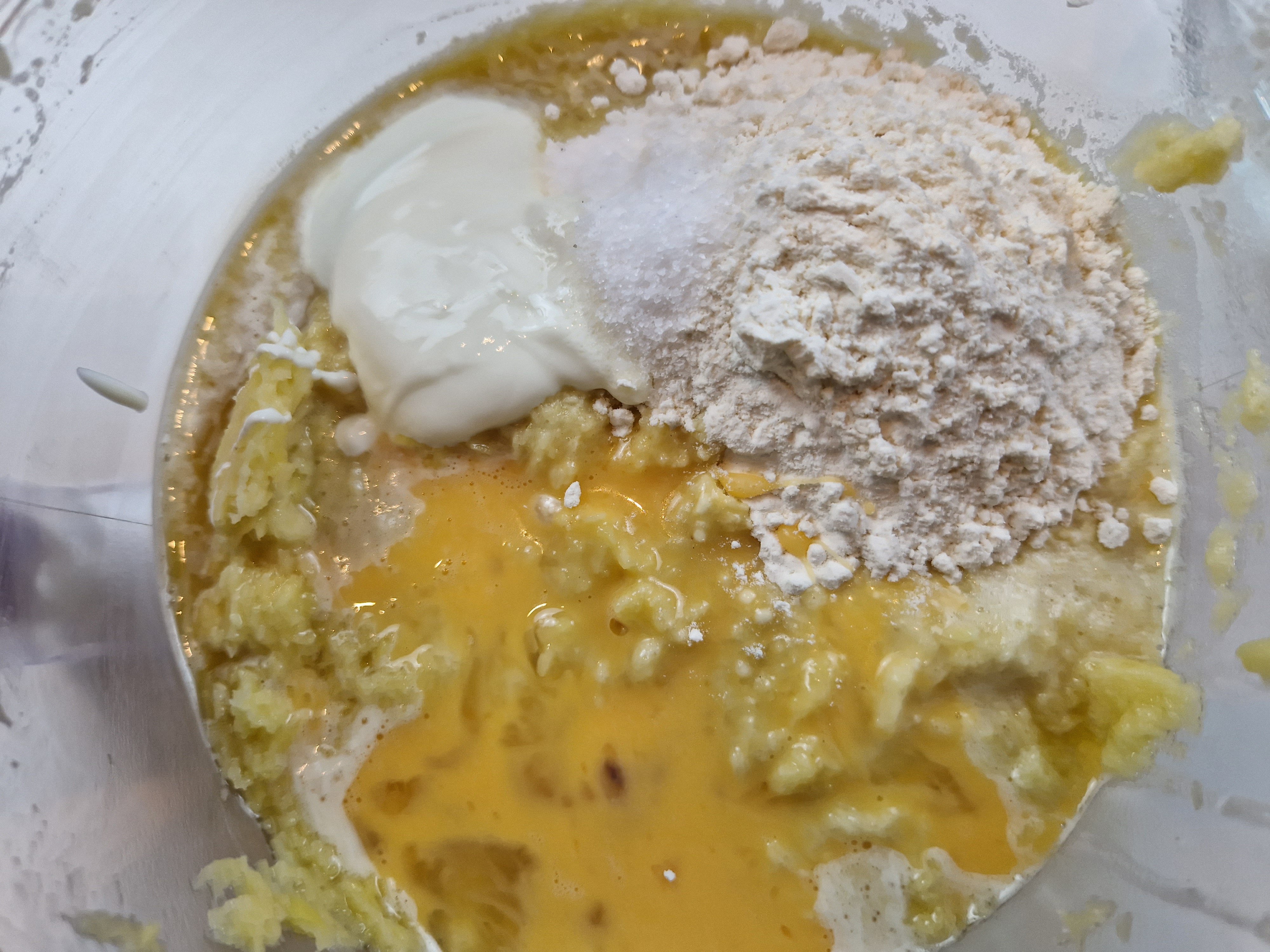 Ar gaļu pildītas kartupeļu pankūkas baltkrievu gaumē "kolduni"